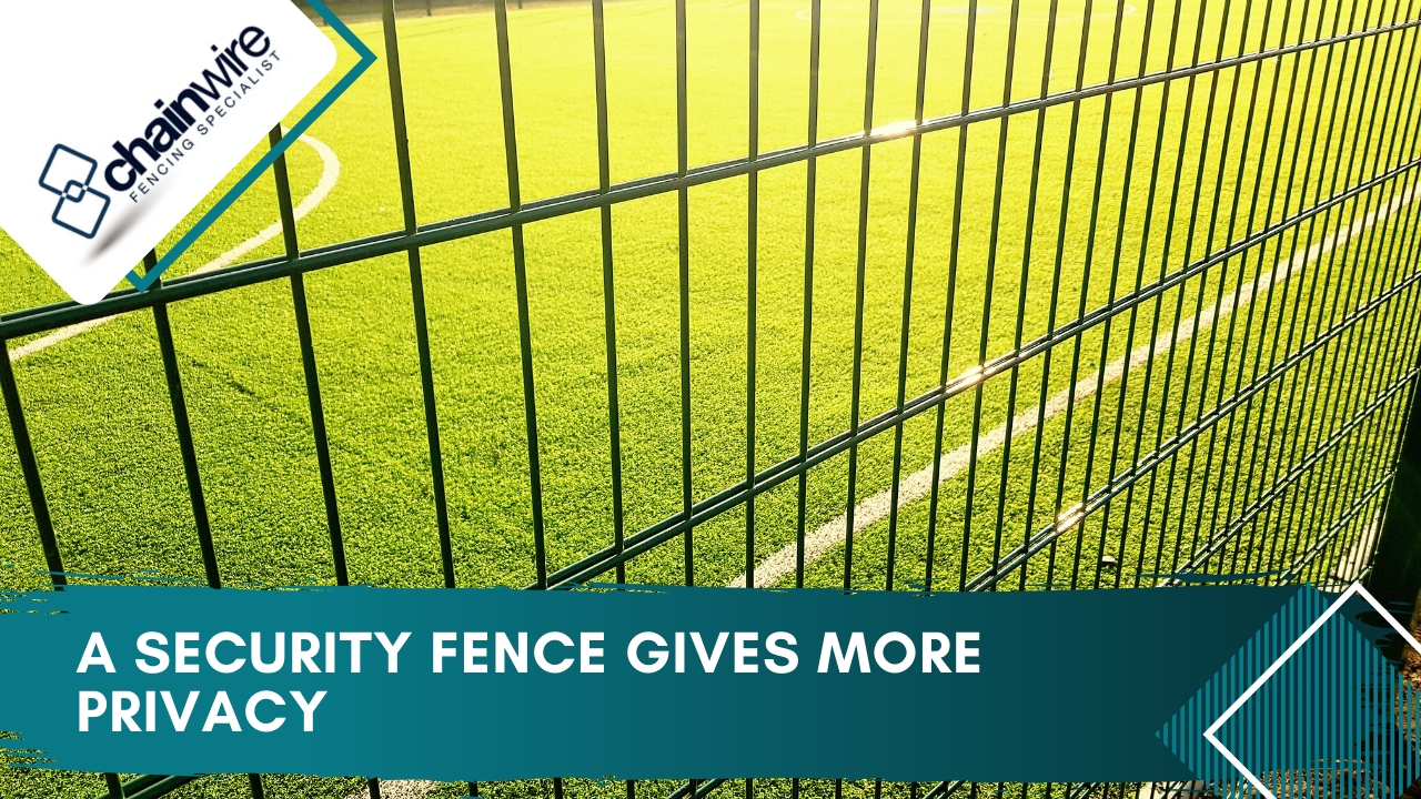 Tips for choosing security fences in School